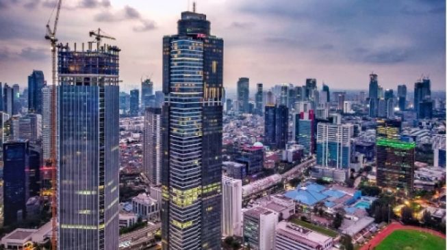 6 Bangunan Tinggi dengan Arsitektur Unik di Indonesia, Jadi Ikon Daerah